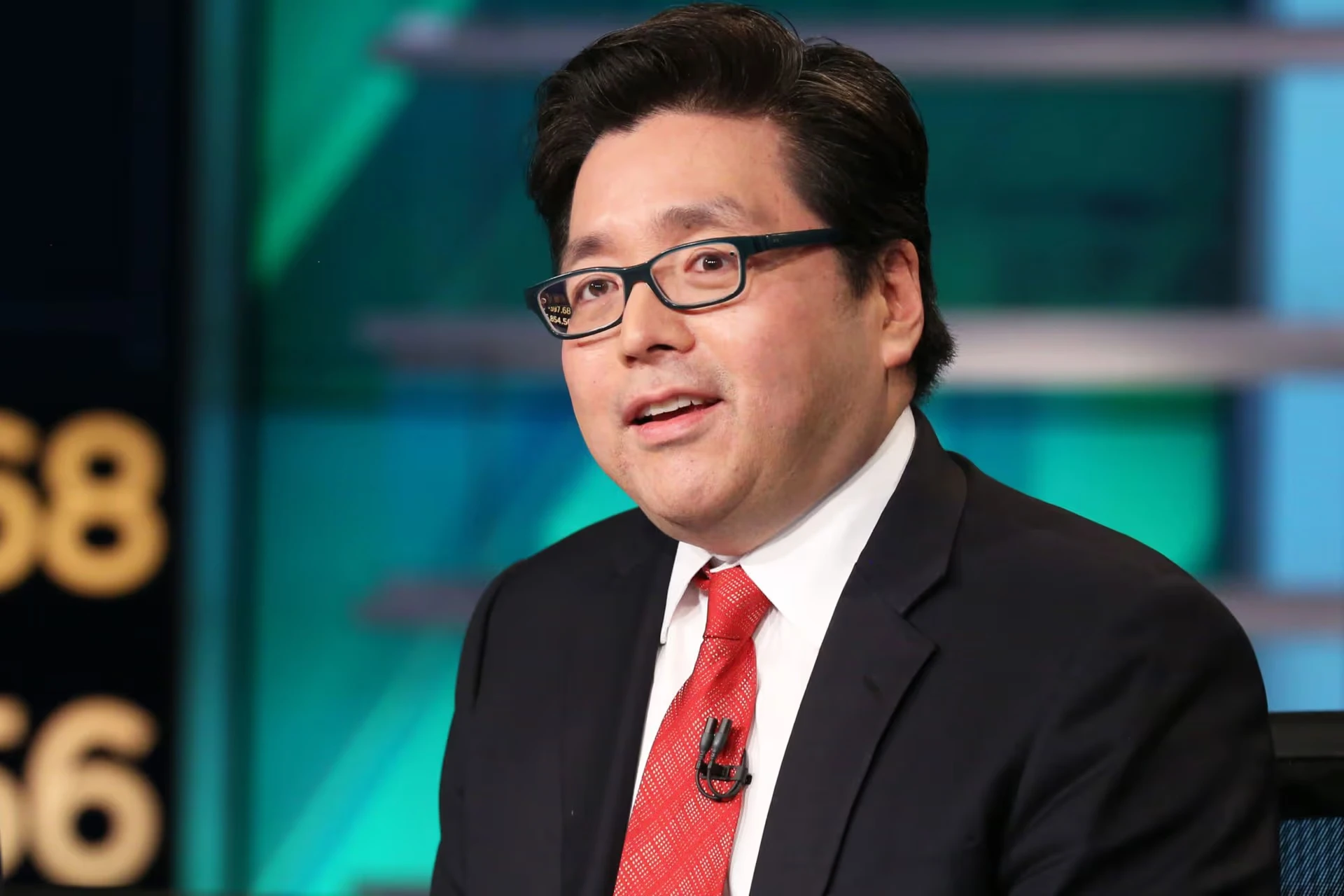 BMNR Stock as Tom Lee’s BitMine Scoops $82M ETH Despite $8B Paper Loss