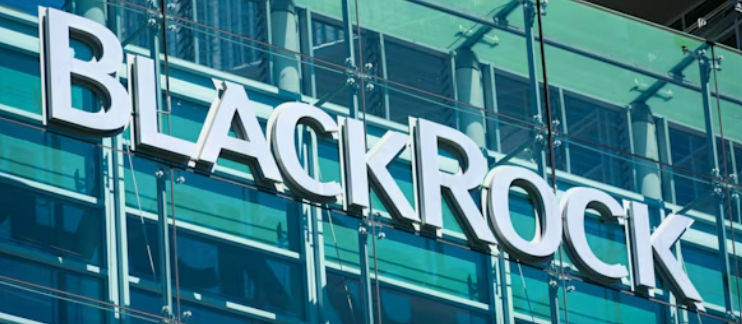 BlackRock’s New Bitcoin Income ETF Lands as BTC Hits $88,900 Wall