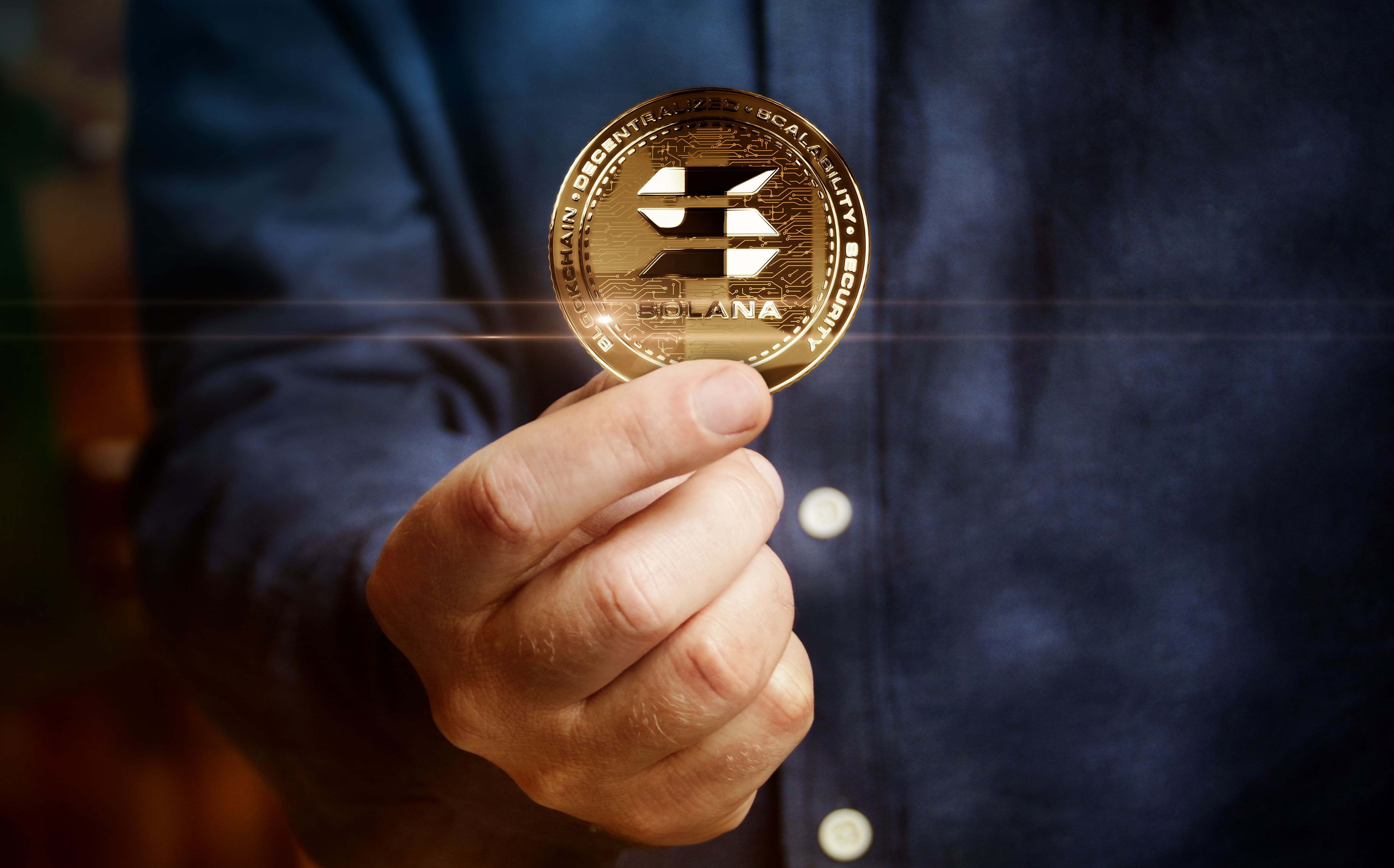 Grayscale’s Solana Trust Debuts on NYSE Arca With Staking