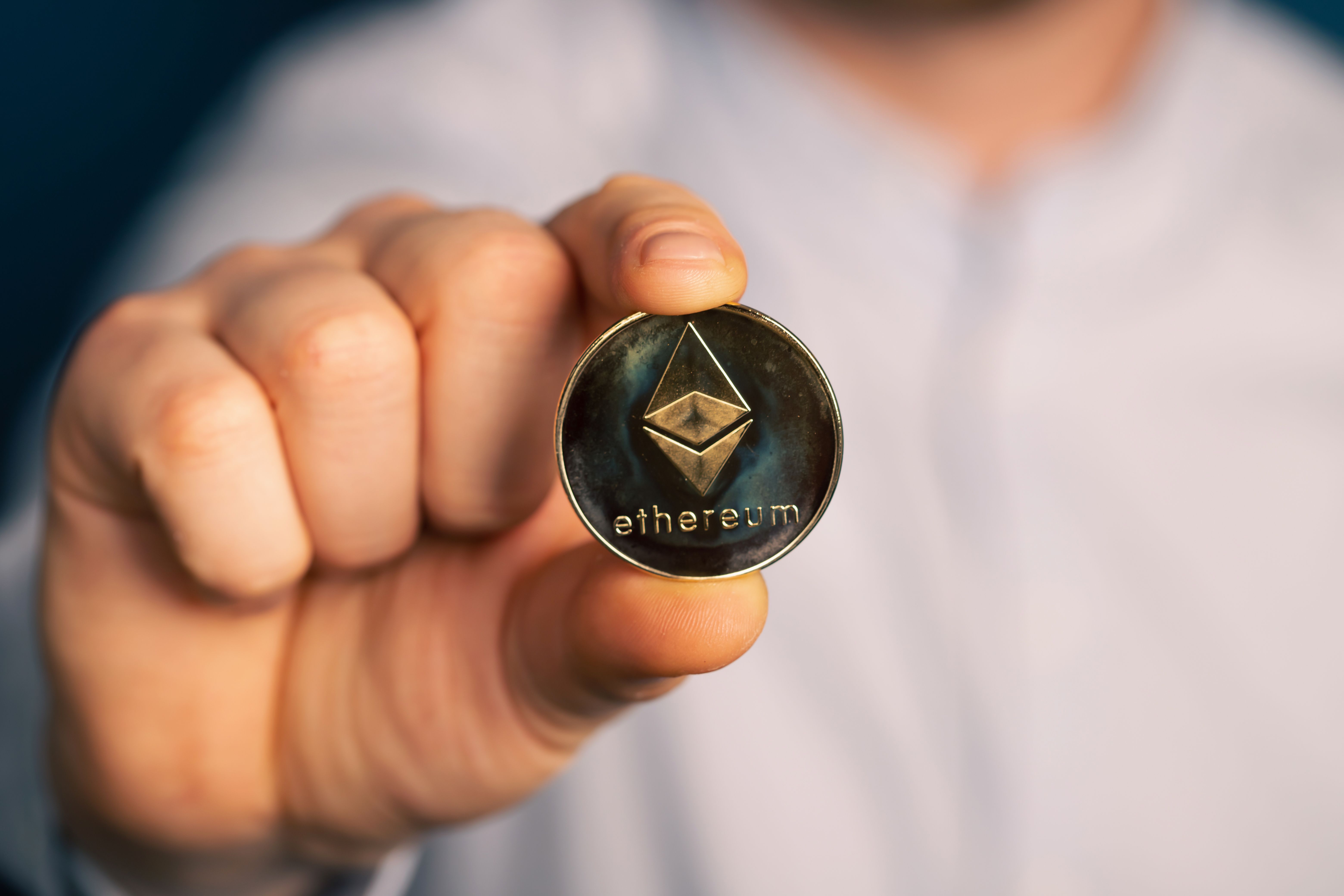 Ethereum Price Prediction: MVRV Signals Bottom Ahead of Wave 4