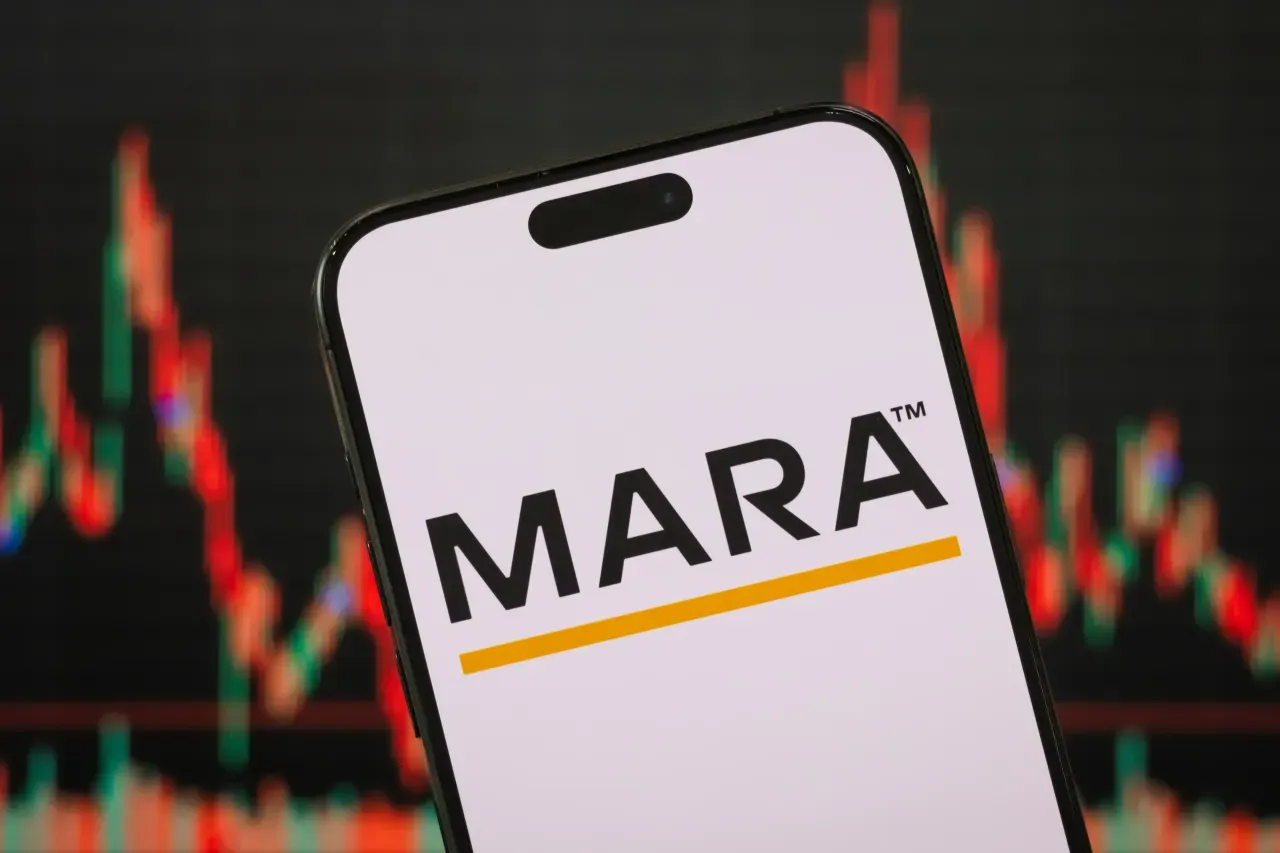 MARA Stock Up 12% Despite $1.71B Loss as Company Shifts to AI